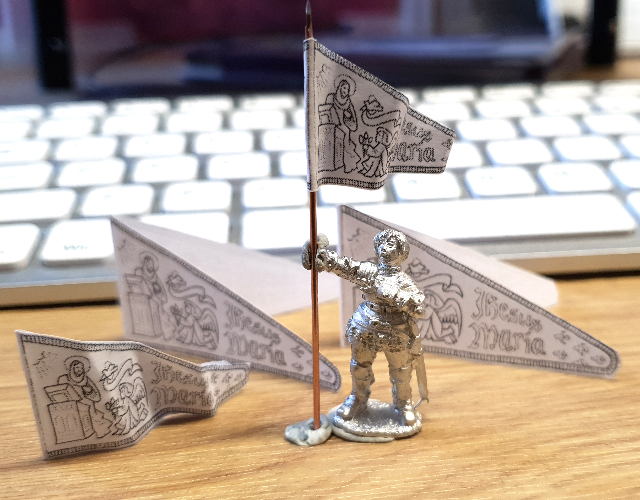 Making Jeanne d’Arc’s Pennon | Community Miniatures Project